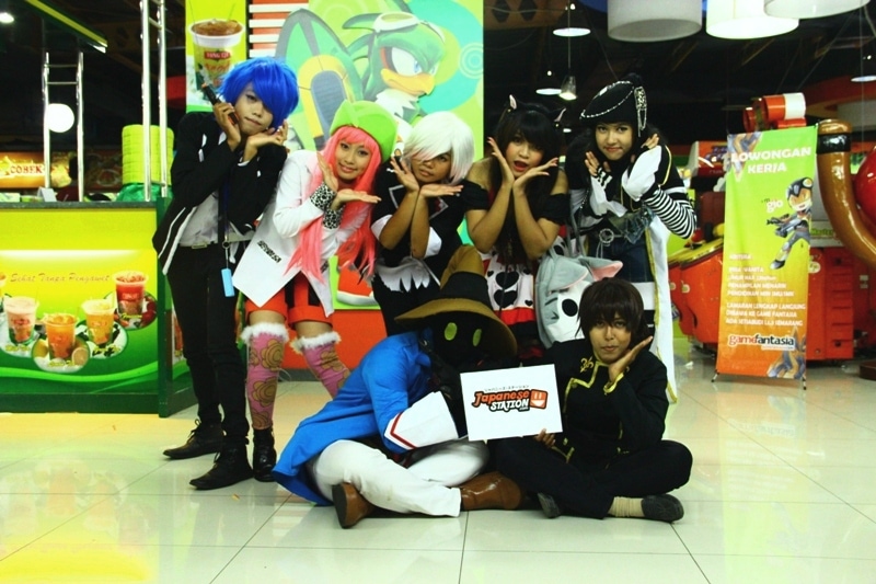 Apa itu Wibu? Alasan Kenapa Seseorang Dijuluki Wibu - Best Seller Gramedia