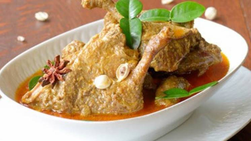 31 Makanan Khas Aceh Yang Menggiurkan dan Wajib Dicoba - Gramedia