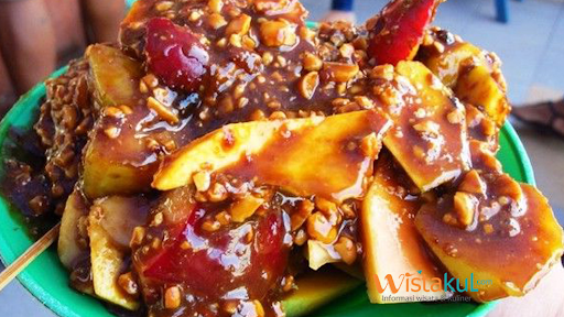 31 Makanan Khas Aceh Yang Menggiurkan dan Wajib Dicoba - Gramedia