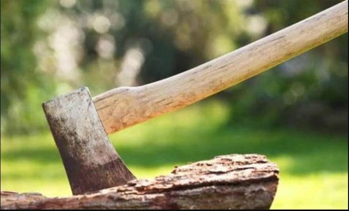 Nama Senjata Tradisional Sunda Beserta Fungsinya - Gramedia