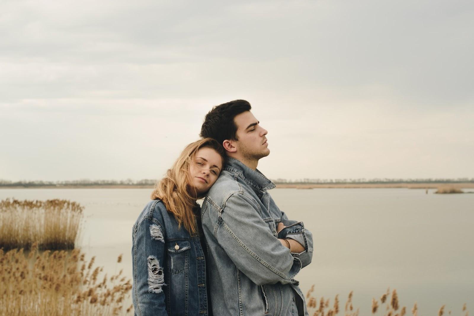 7 Tanda Cinta Bertepuk Sebelah Tangan dan Cara Move on dari Patah Hati