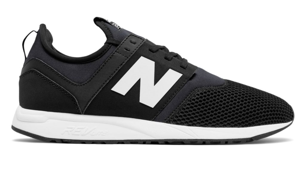 19 Rekomendasi Merk Sepatu Branded dari Luar Negeri dan Lokal