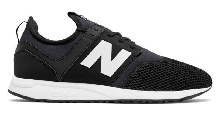 19 Rekomendasi Merk Sepatu Branded dari Luar Negeri dan Lokal