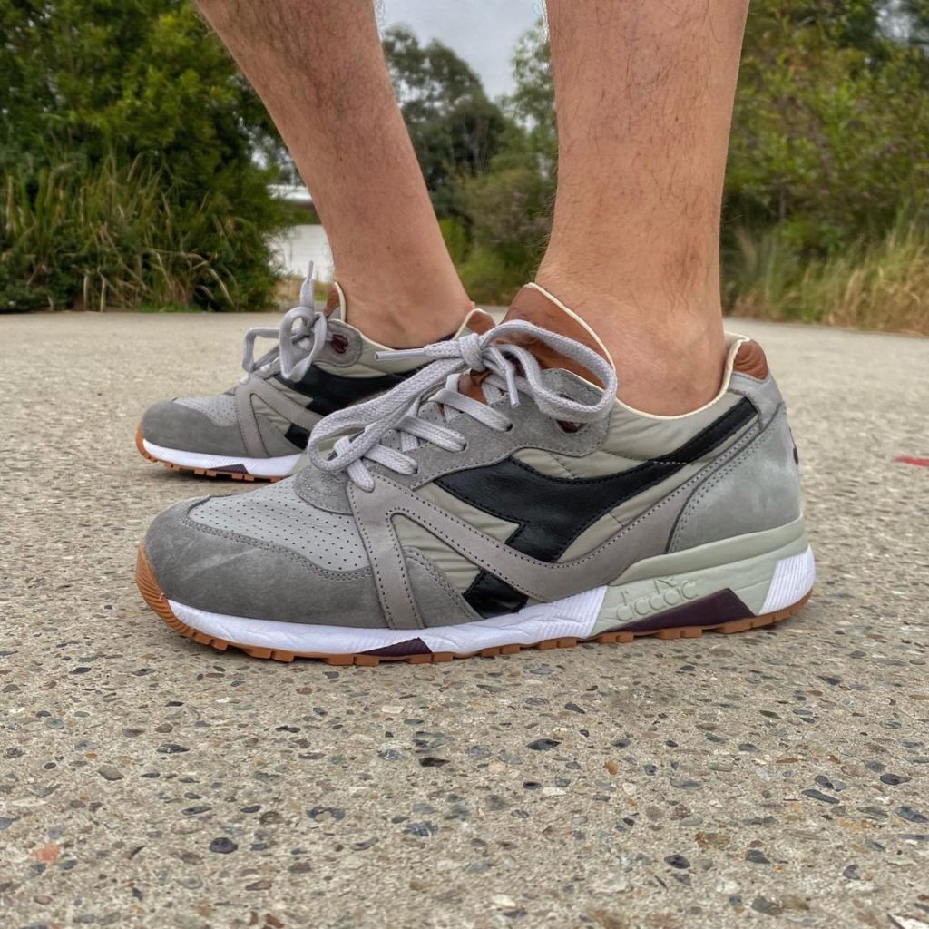 19 Rekomendasi Merk Sepatu Branded dari Luar Negeri dan Lokal