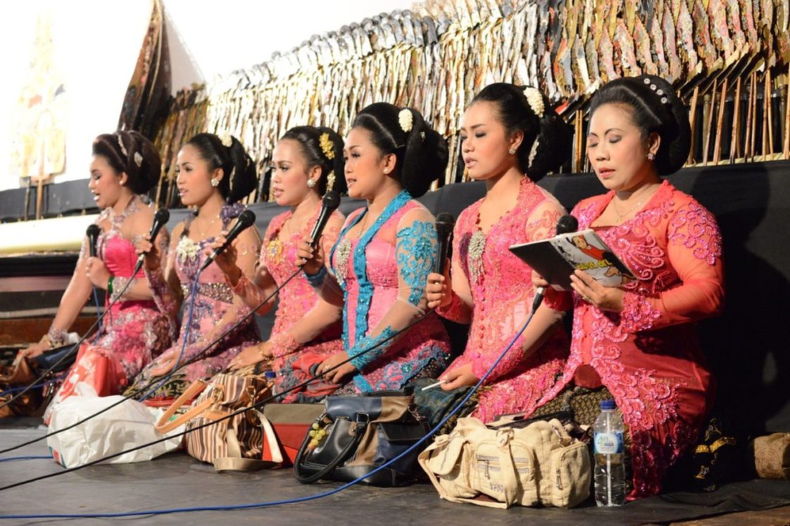 Sejarah Wayang Kulit di Indonesia, Harus Terus Dilestarikan - Best ...