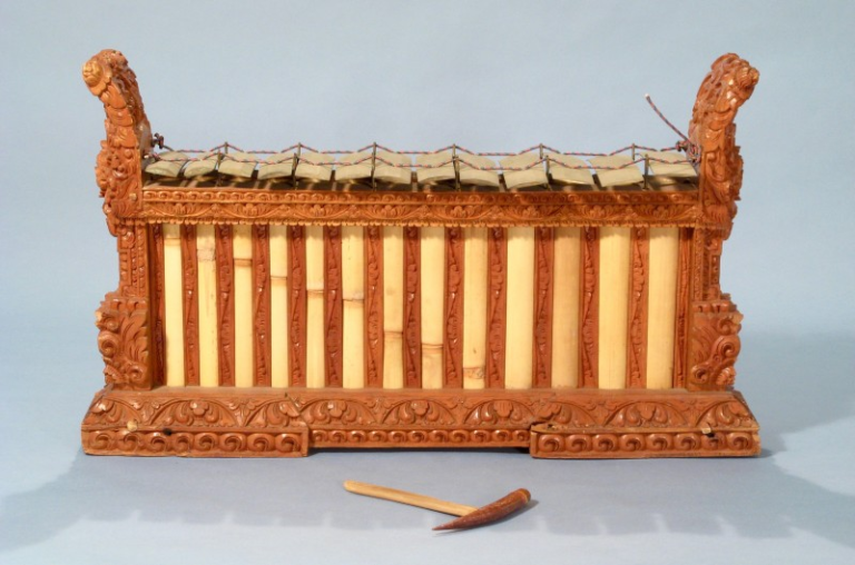 Ragam Alat Musik Bali Khas Tradisional Indonesia yang Perlu Dilestarikan