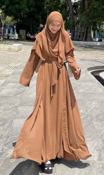 Baju Warna Coklat Cocok dengan Jilbab Warna Apa? Ini Kombinasinya