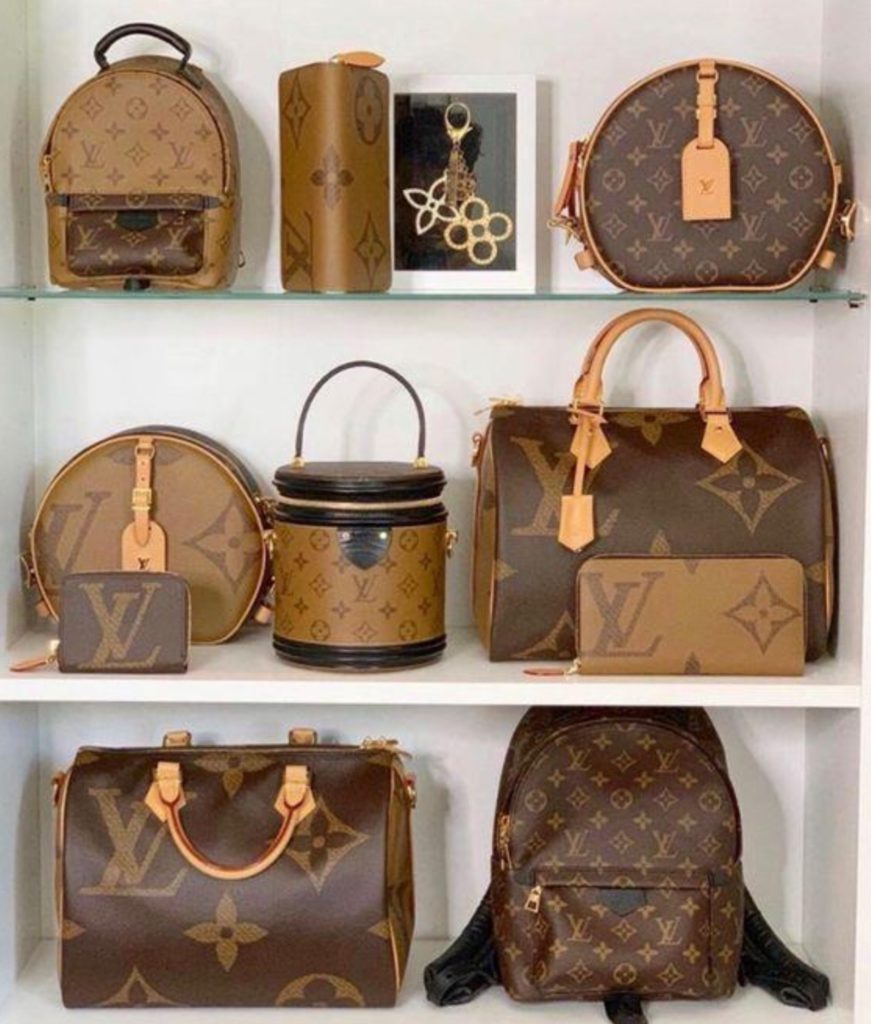 Deretan Merk Tas Branded Wanita yang Terkenal Awet