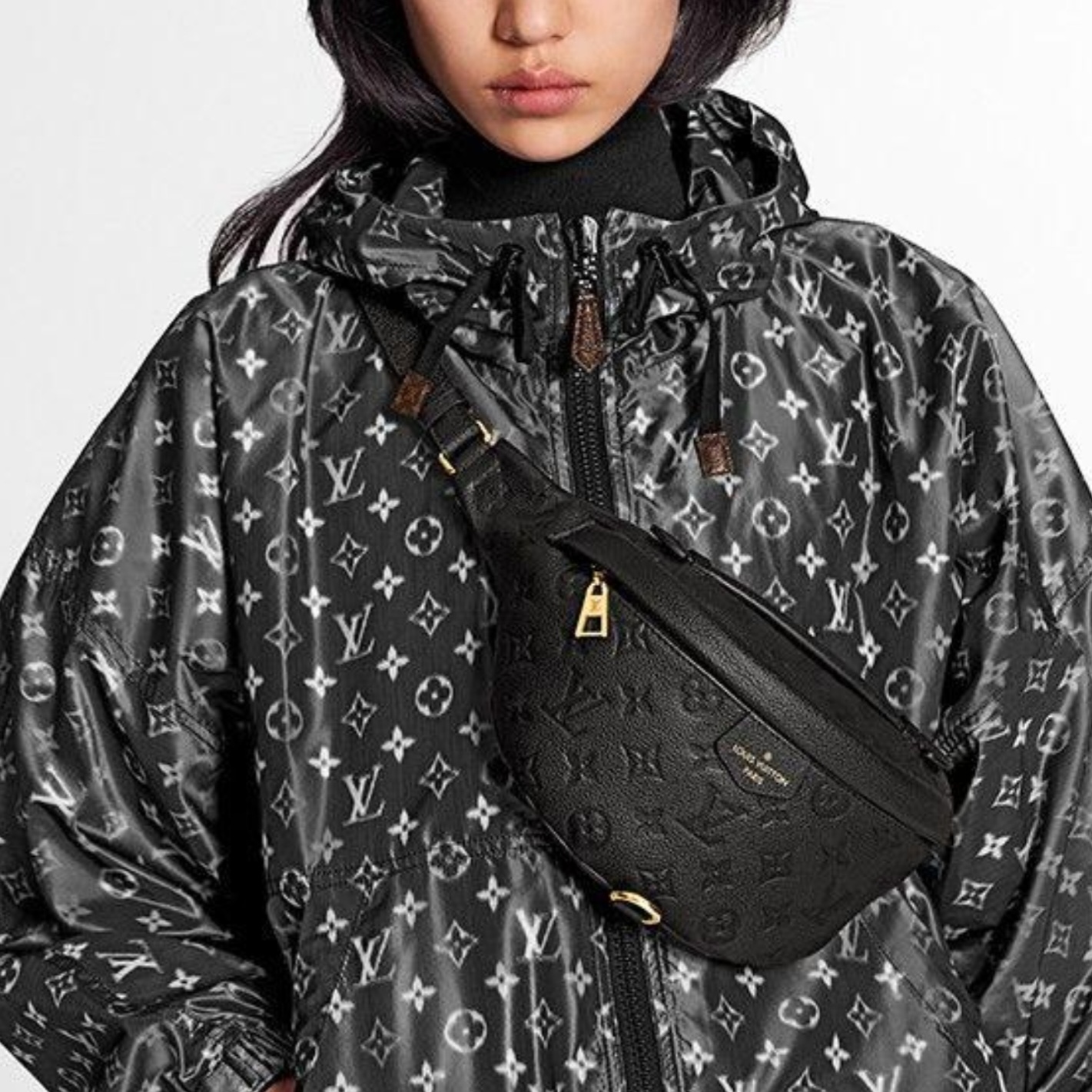 Deretan Merk Tas Branded Wanita yang Terkenal Awet