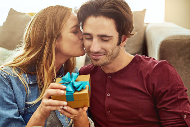 70 Kumpulan Ucapan Ulang Tahun Untuk Pacar Romantis - Best Seller Gramedia