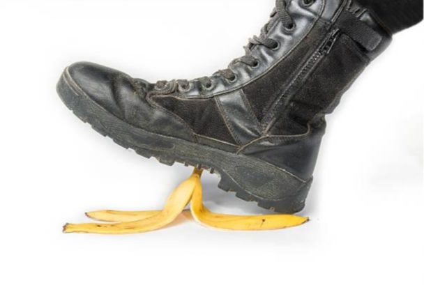 Merk Sepatu Safety Terbaik dan Tips Memilihnya - Best Seller Gramedia