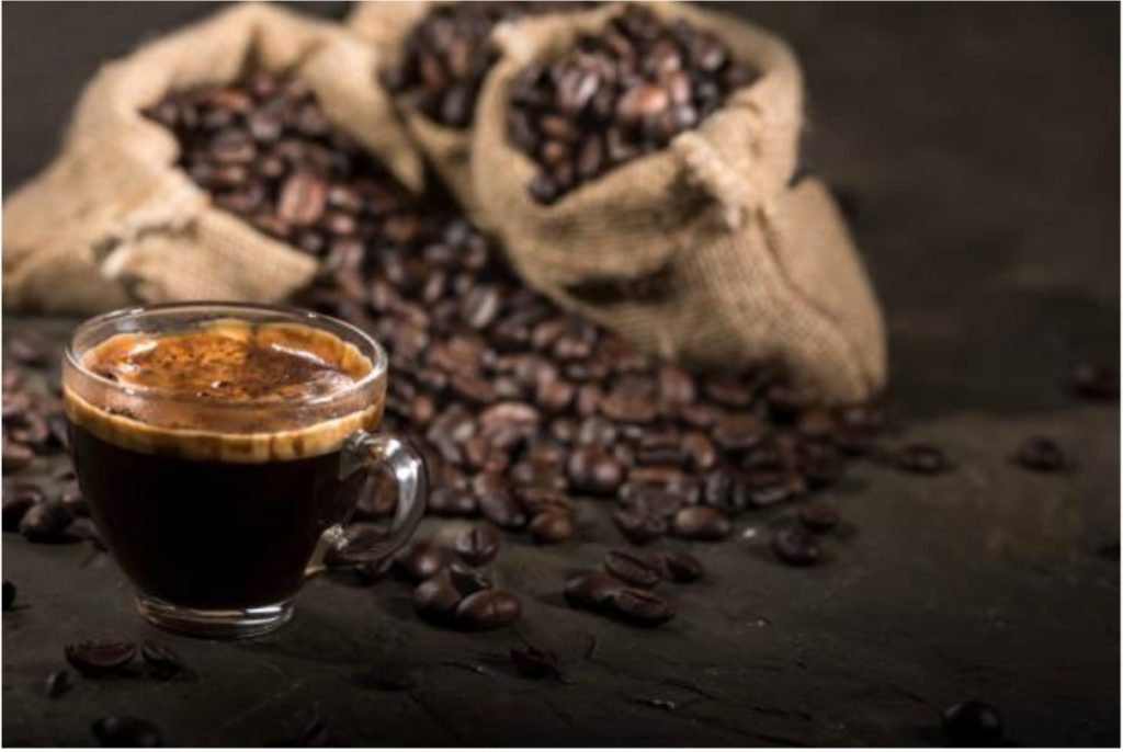 10 Cara Membuat Kopi ala Kafe serta Rekomendasi Jenis Kopinya!