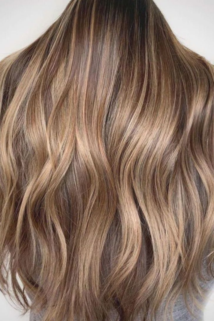 23 Rekomendasi Rambut Pirang Beserta Cara Merawatnya