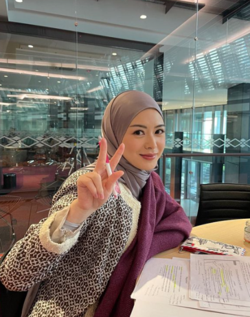 Review Buku Ayana, Journey to Islam Karya Ayana Moon - Gramedia.com