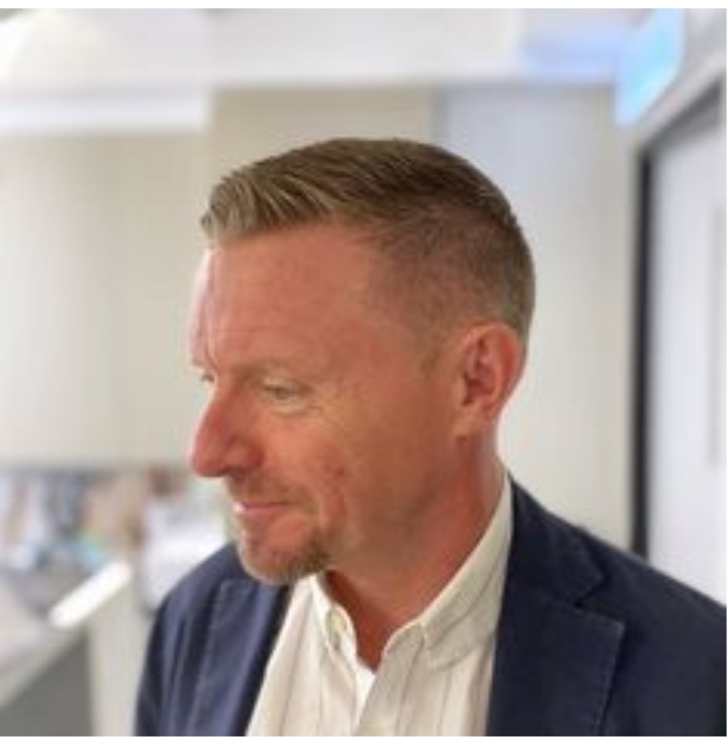 20 Rekomendasi Model Rambut Pria Pendek yang Bisa Kamu Coba