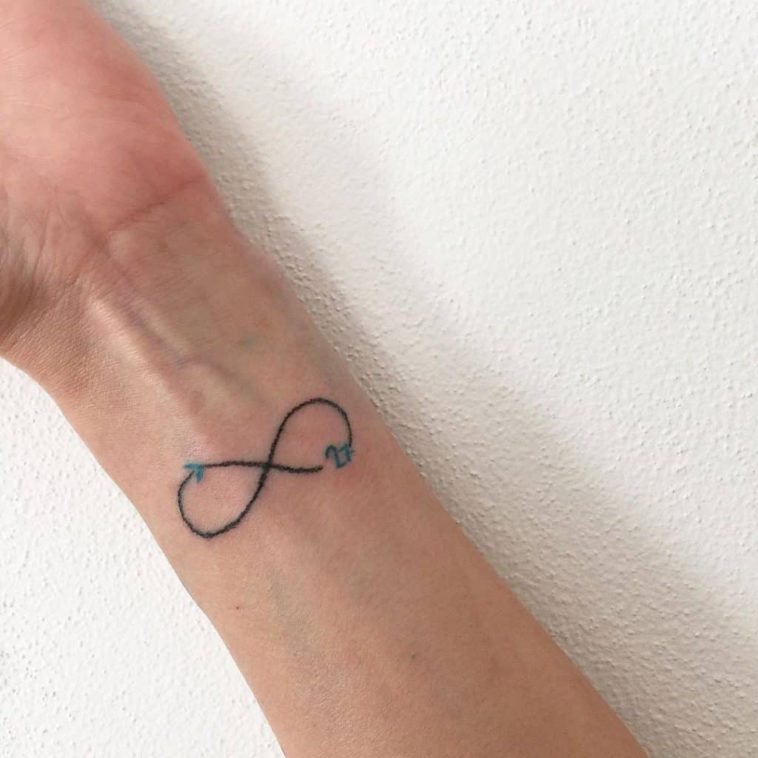 Rekomendasi 18 Desain Tato Simple dan Artinya, Menarik untuk Dicoba!