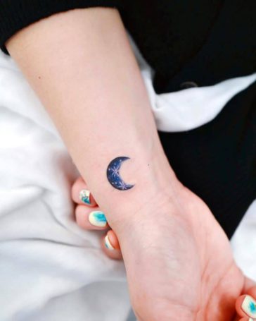 Rekomendasi 18 Desain Tato Simple dan Artinya, Menarik untuk Dicoba!