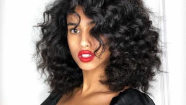 Model Rambut Keriting Wanita yang Buat Penampilan Makin Kece