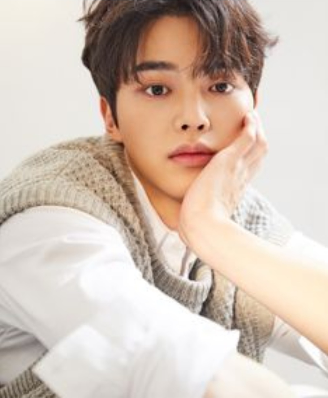 10 Drama Song Kang yang Wajib Ditonton, Bikin Wanita Terpikat!