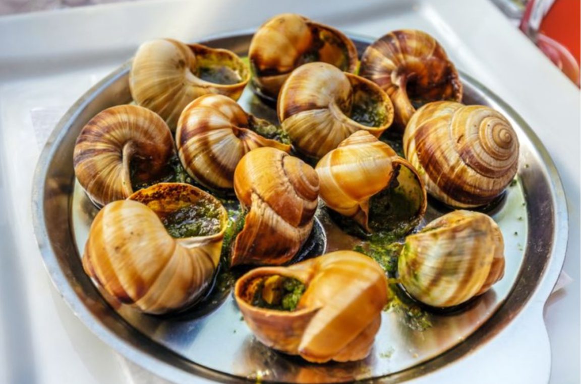 20 Makanan Khas Perancis Terpopuler yang Rasanya Sangat Nikmat!