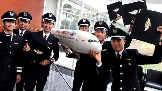 10 Negara Dengan Gaji Pilot Tertinggi - Best Seller Gramedia