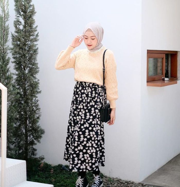OOTD Hijab Rok yang Bisa Buat Penampilan Semakin Anggun dan Kece