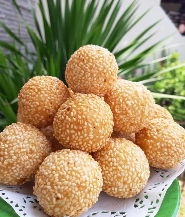 Mengenal 10 Nama Jajanan Pasar yang Tak Boleh Dilewatkan