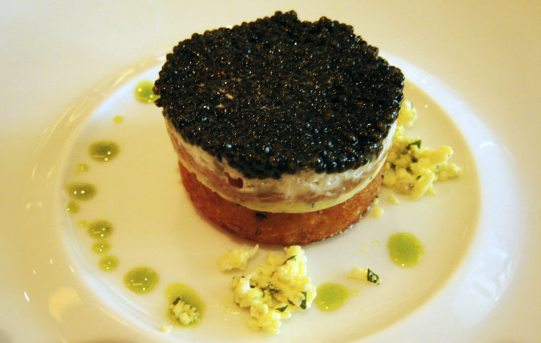 Mengenal Manfaat, Harga, dan Olahan Telur Caviar - Best Seller Gramedia
