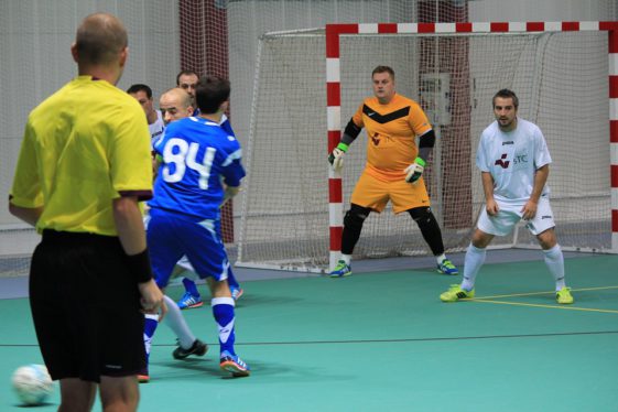 4 Posisi Futsal dan Tugasnya Beserta 5+ Formasi Dalam Permainan Futsal
