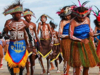 7 Tarian Daerah Papua: Jenis-Jenis dan Penjelasannya