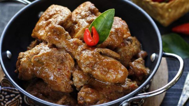 8 Resep Semur Nikmat Yang Bisa Kamu Coba Di Rumah! - Best Seller Gramedia