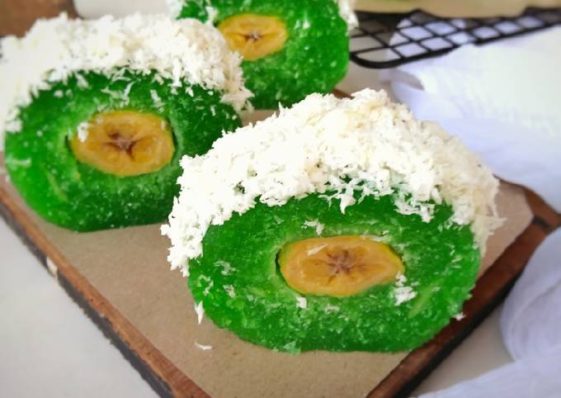 30 Kue Tradisional Khas Indonesia yang Harus Kamu Cicipi