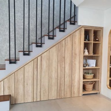 15 Railing Tangga Minimalis Unik untuk Konsep Hunian Rumahmu!