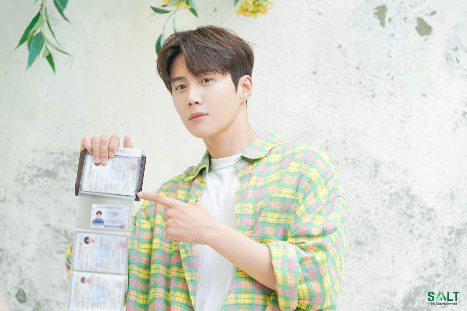 Profil Kim Seon Ho, Sosok Han Ji Pyeong di Dunia Nyata