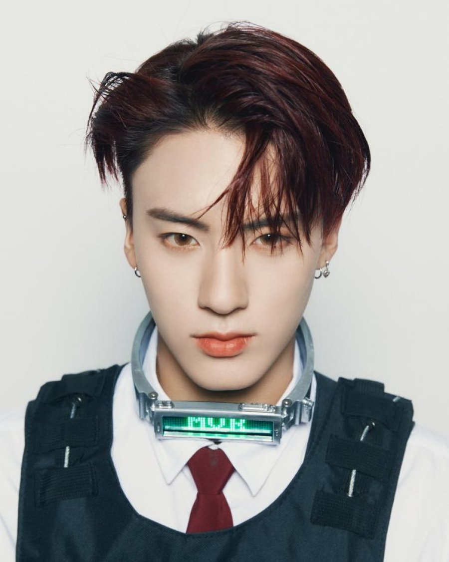 Profil Eric The Boyz dan Perjalanan Karir - Best Seller Gramedia