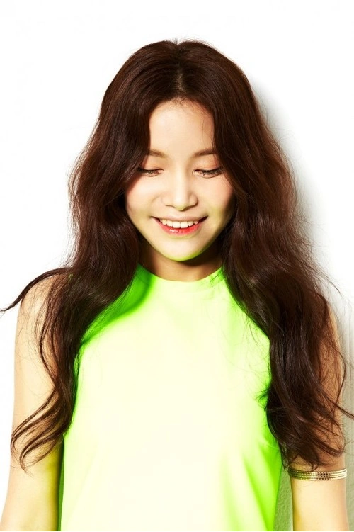 Profil Solar MAMAMOO, Sang Leader Sekaligus Vokalis Utama Grup