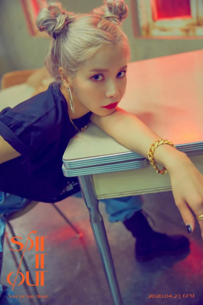 Profil Solar MAMAMOO, Sang Leader Sekaligus Vokalis Utama Grup