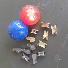 Cara Bermain Bola Bekel dan Manfaatnya! - Trivia Gramedia