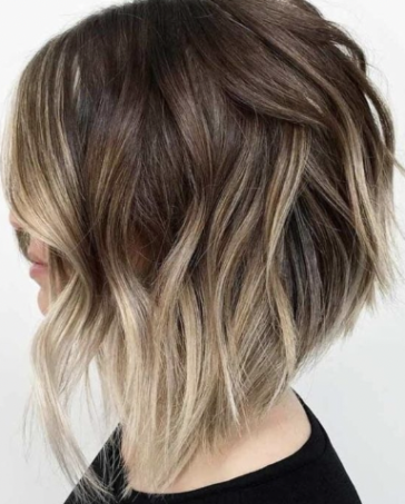6 Potongan Rambut Segi Yang Bagus, Patut Kamu Coba!