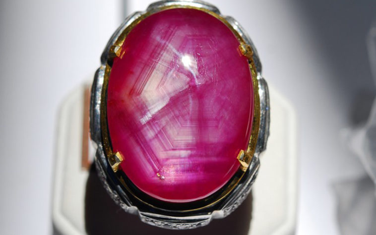 Apa Itu Batu Ruby Burma dan Ciri-Ciri Batu Ruby Burma Asli