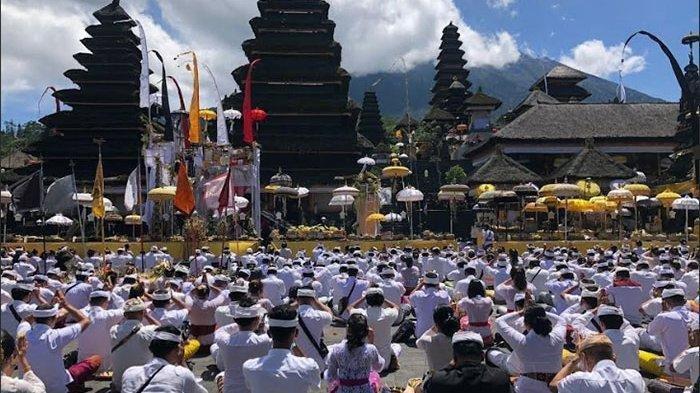 Mengenal Tradisi Odalan: Pengertian, Sejarah, Makna, Hingga Tahapan Ritual