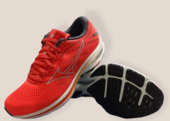 15 Rekomendasi Sepatu Running Paling Nyaman untuk Aktivitas Lari Kamu