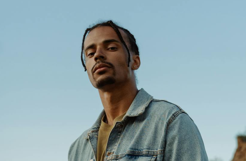 14 Rekomendasi Model Jenggot Keren untuk Pria