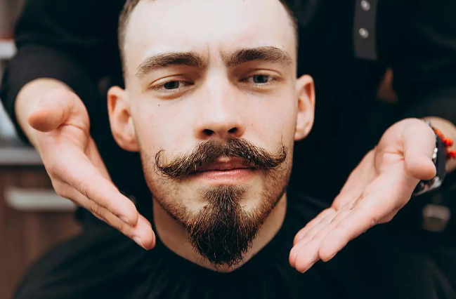 14 Rekomendasi Model Jenggot Keren untuk Pria