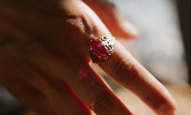 Batu Termahal di Dunia berikut dengan Alasannya!