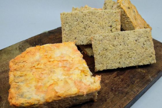 Oncom Terbuat dari Apa? Bahan, Cara Membuat, dan Tips Olahnya ...